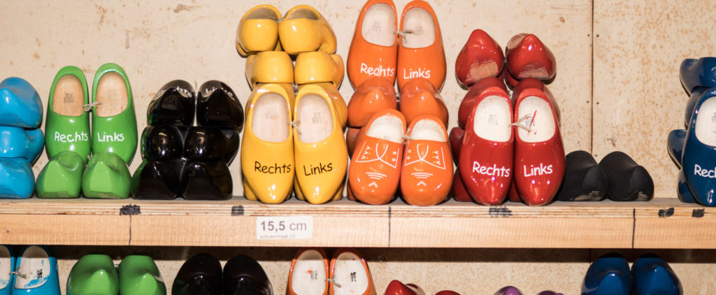 Over ons - maak kennis met de mensen van, - Klompenmakerij Traas